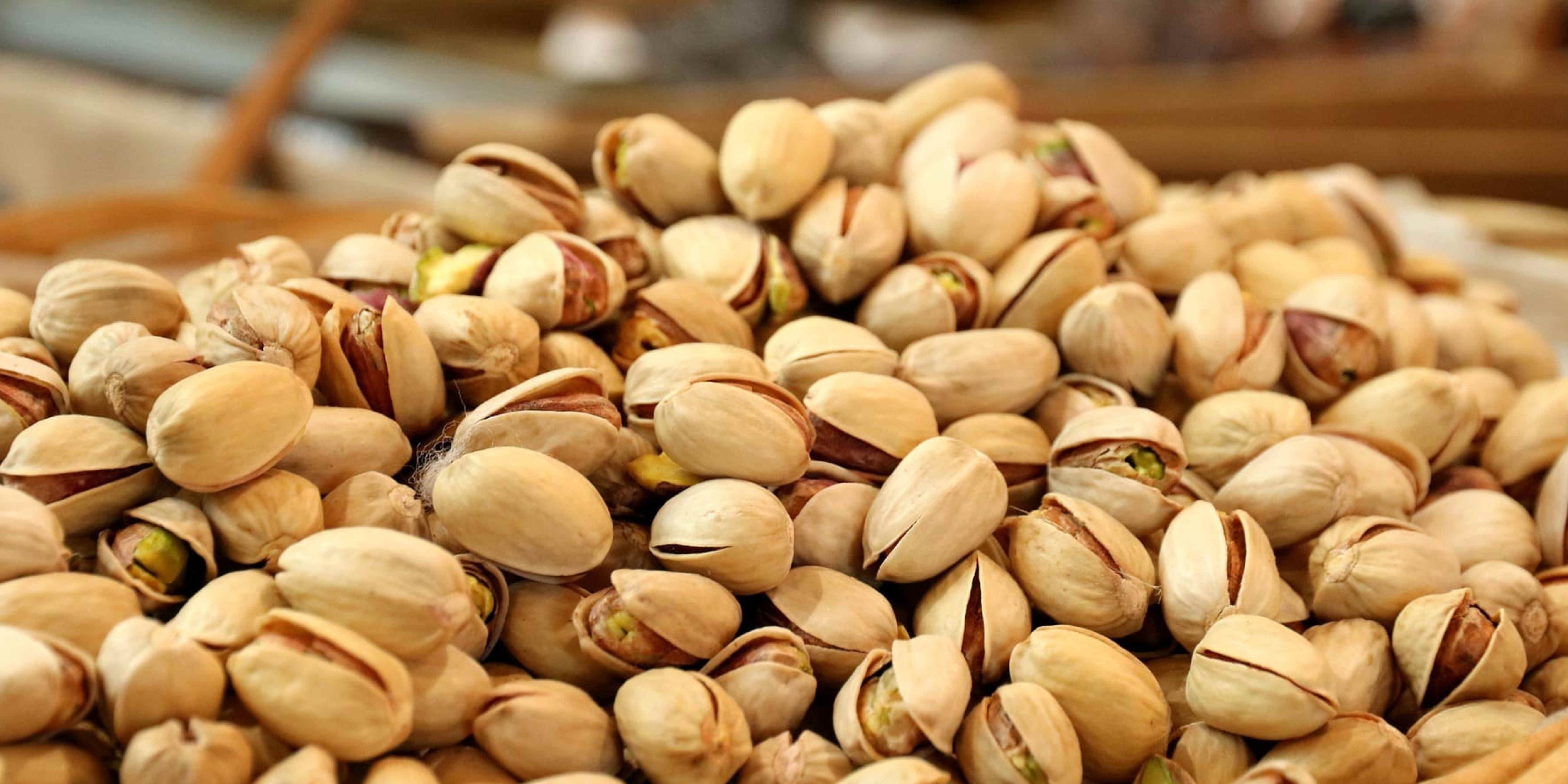 10 HEALTH BENEFITS OF PISTACHIOS YOU NEED TO KNOW ABOUT - Fastachi 10 HEALTH BENEFITS OF PISTACHIOS YOU NEED TO KNOW ABOUT - Fastachi
